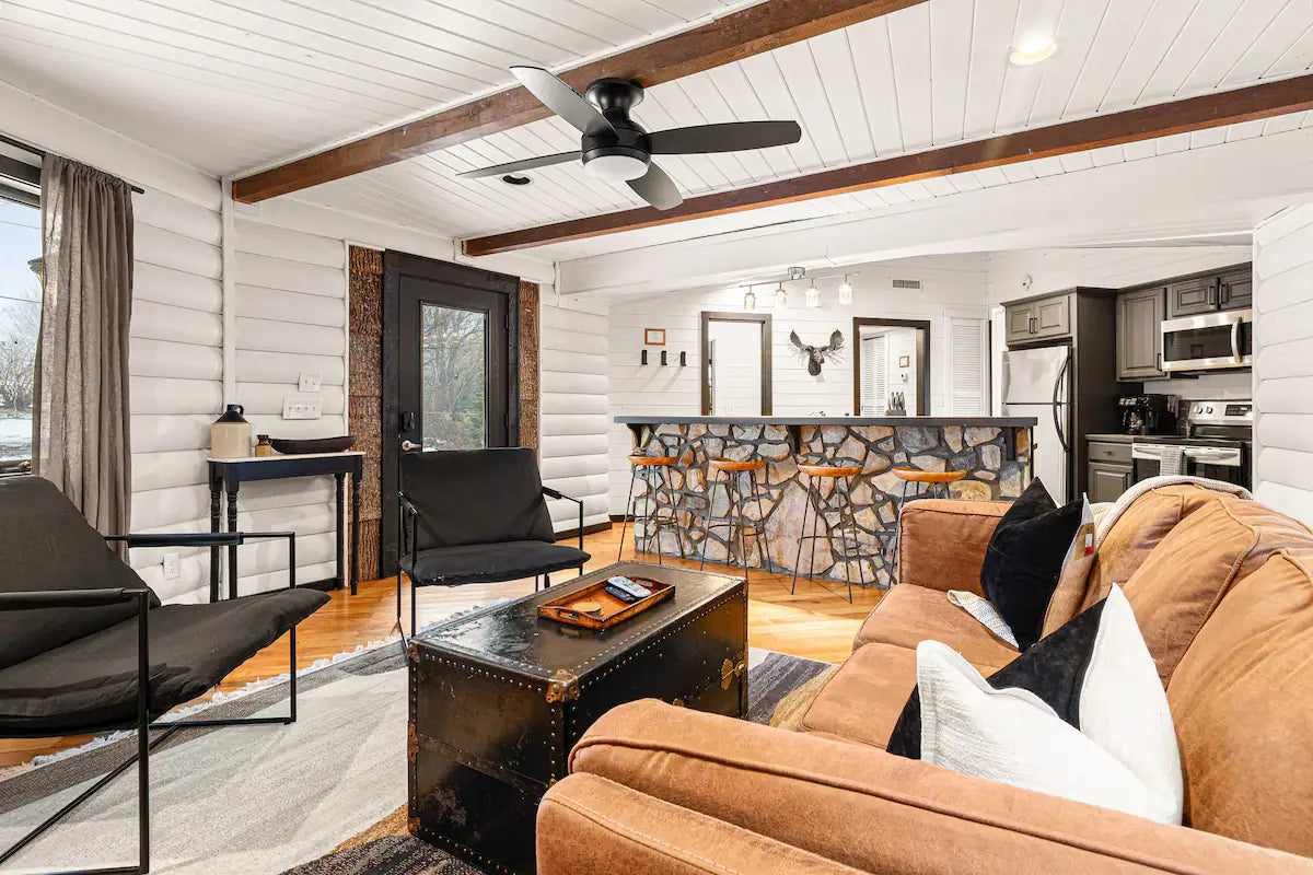 Modern Cabin AirBnb – Form and Function co